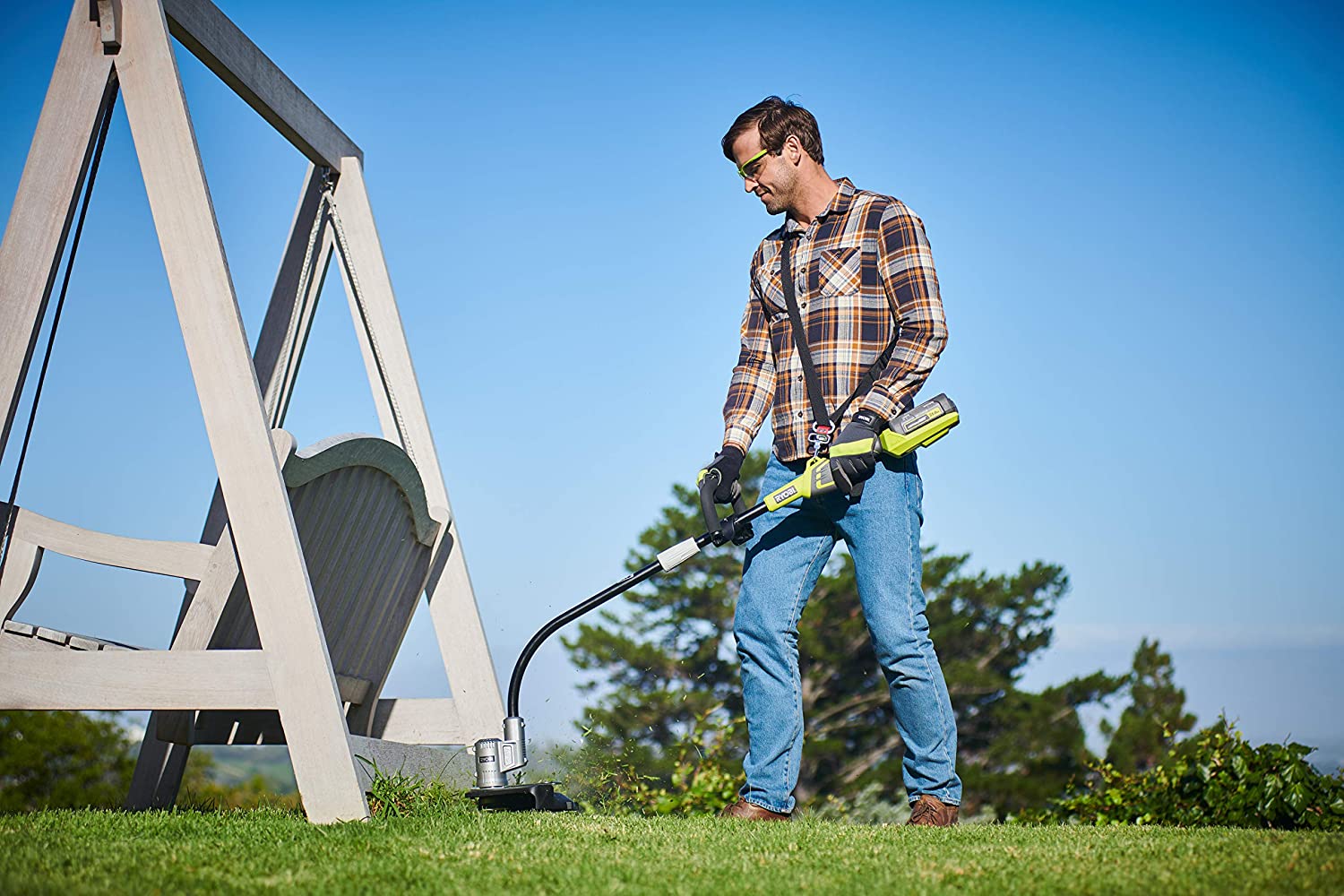 Quel Rotofil à Batterie Ryobi choisir en 2023 ? Comparatif & Prix